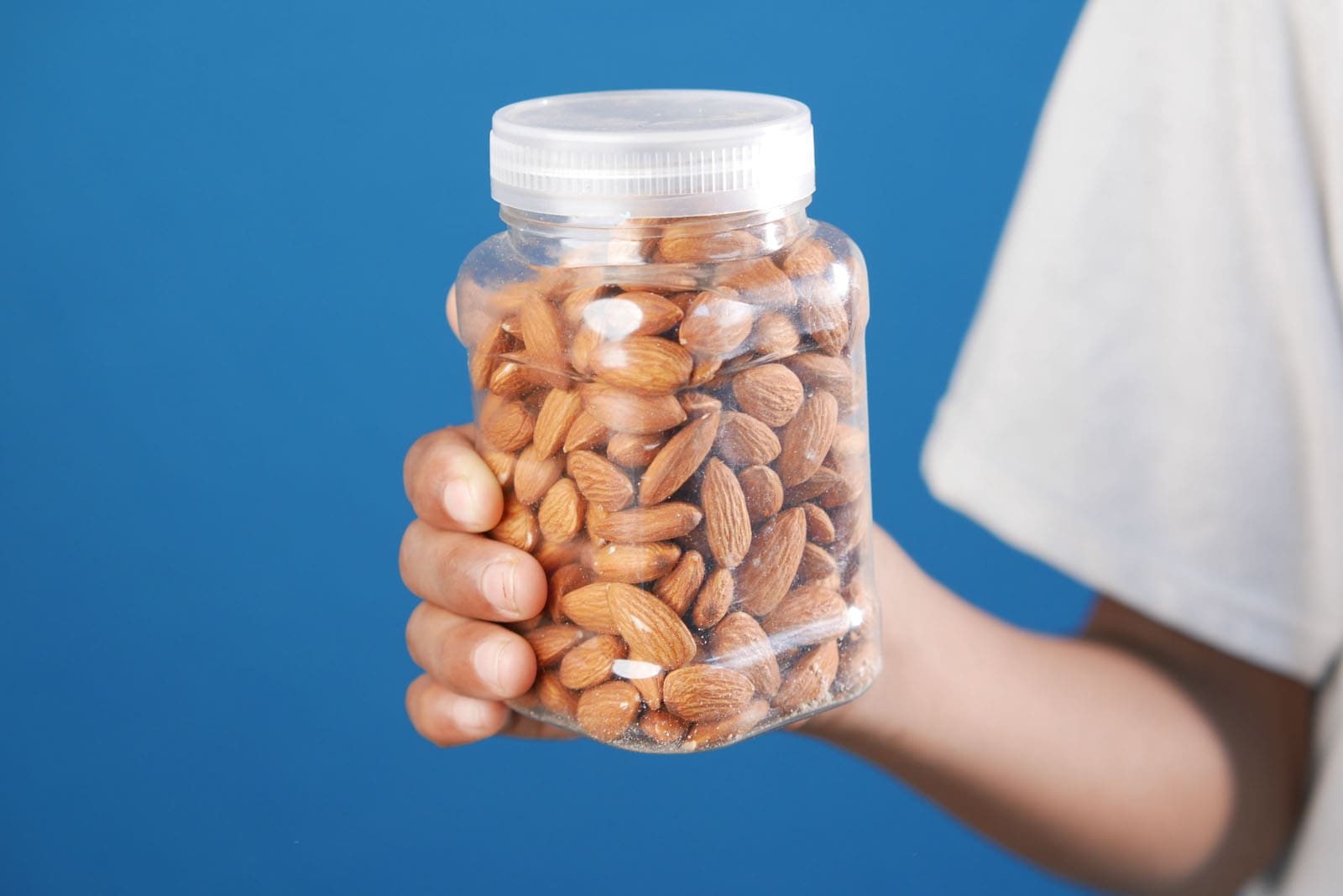 Preserving the Freshness of Almonds: Storage Tips - Chiropractic ...